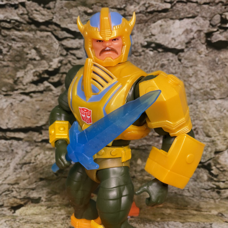 Mashup Alert: MOTU Origins Bumblebee Armor Man-At-Arms